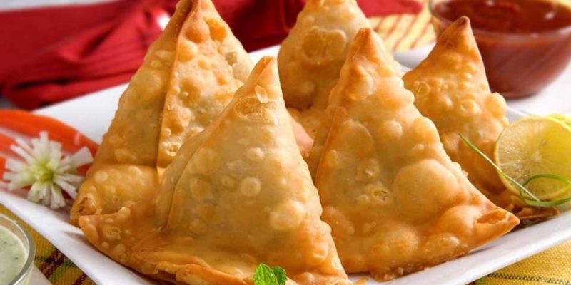 Aloo Samosa Recipe - Cook with Nabeela